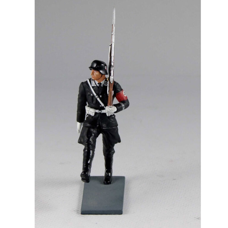 SA002 German Allgemeine SS soldier goose stepping – Eagle Design