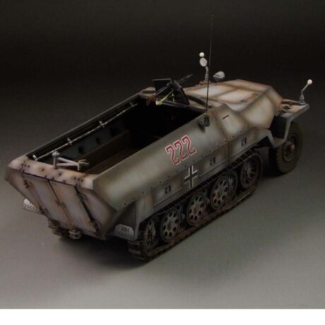 G012 German SdKfz 251/D Halftrack winter version version with top ...